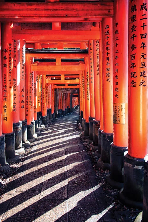 Fushimi Inari Temple With Geisha, K - Canvas Wall Art | Susanne Kremer